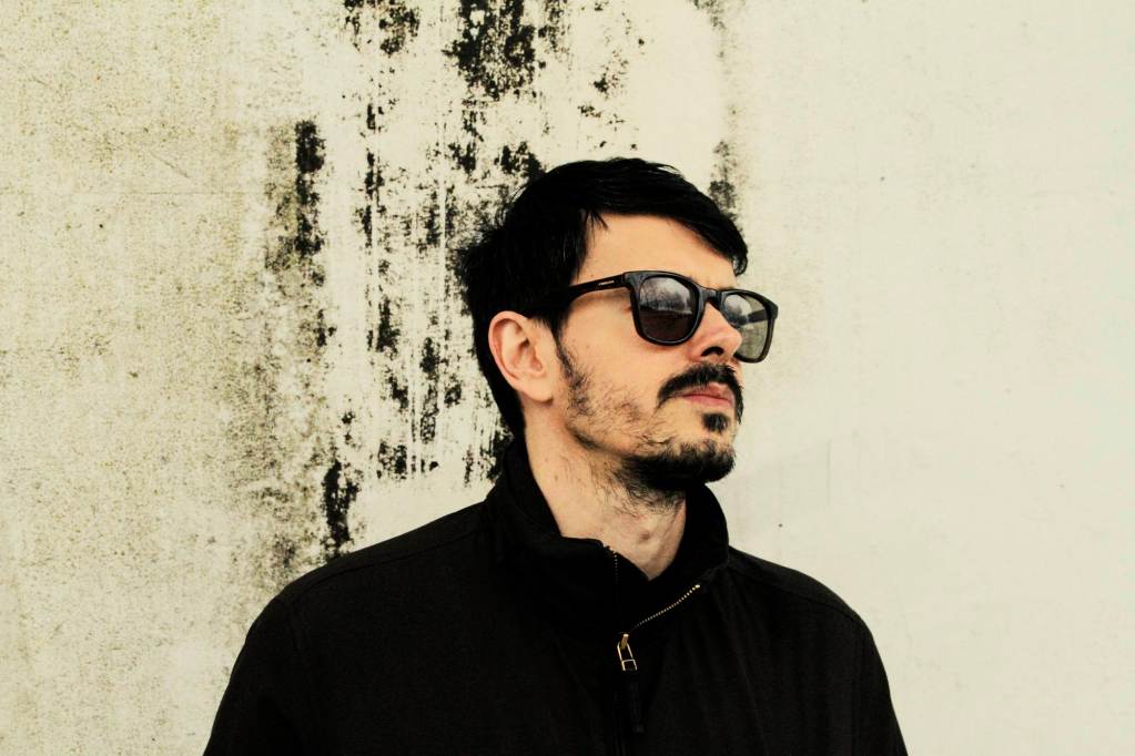 Reis anuncia que llegará muy pronto con nueva música - Mundo UR - Un ...