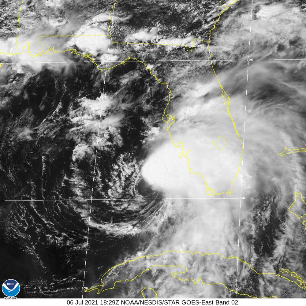 Elsa toca tierra en el noroeste de Florida como tormenta tropical
