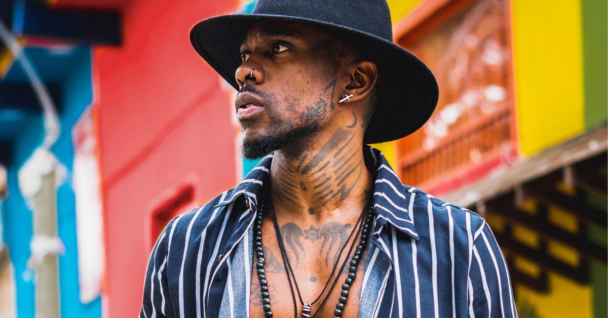 Apache presenta su nuevo sencillo "Ocho" - Mundo UR - Un mundo de ...