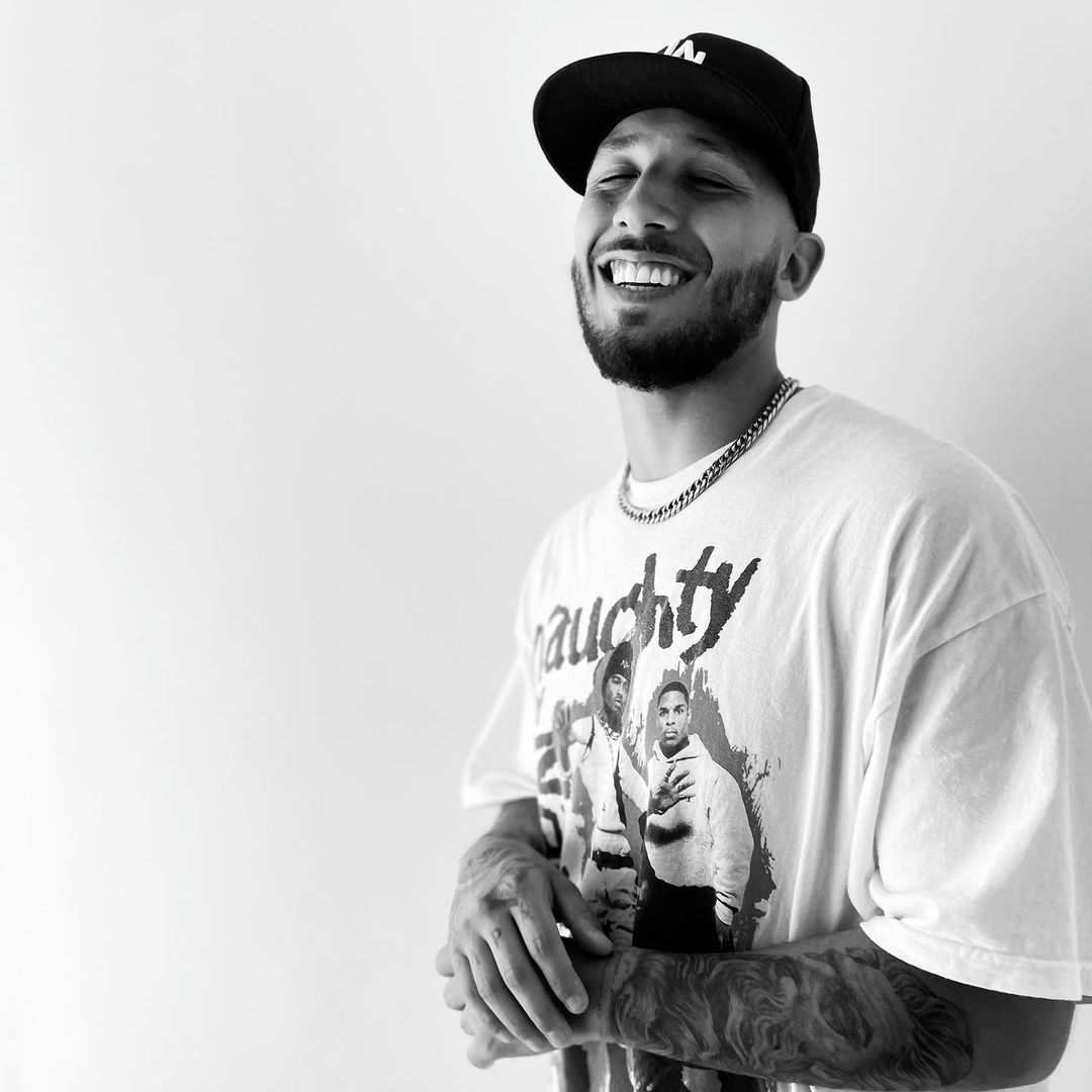 Lucho Mosqueda nos contó cómo hizo de su humor una marca - Mundo UR ...