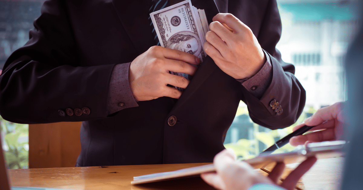 ¿Cómo identificar un estafador? según psiquiatra