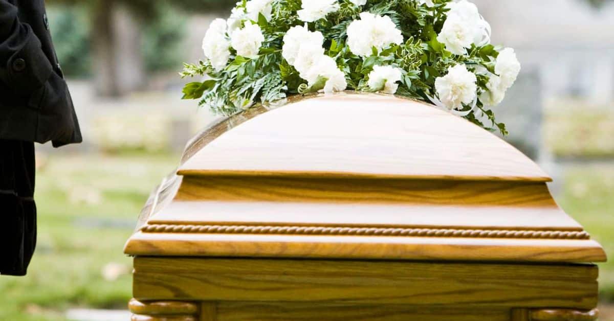 Cámara Funeraria acudir empresas tradición servicios fúnebres