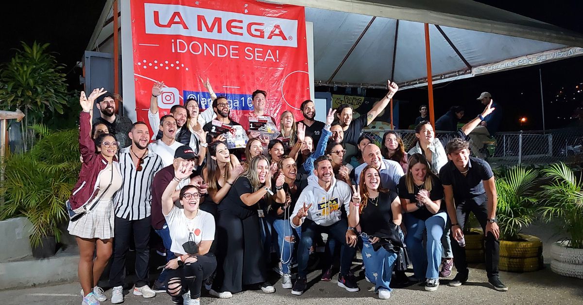 ¡La Mega está de aniversario y así lo celebramos!