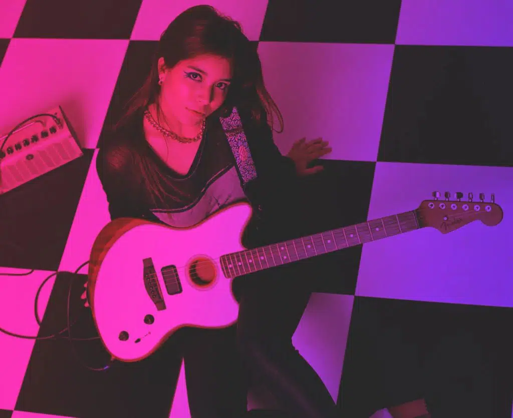 Andrea Ferrero desde cabina nos presenta un poco de su música - Mundo ...