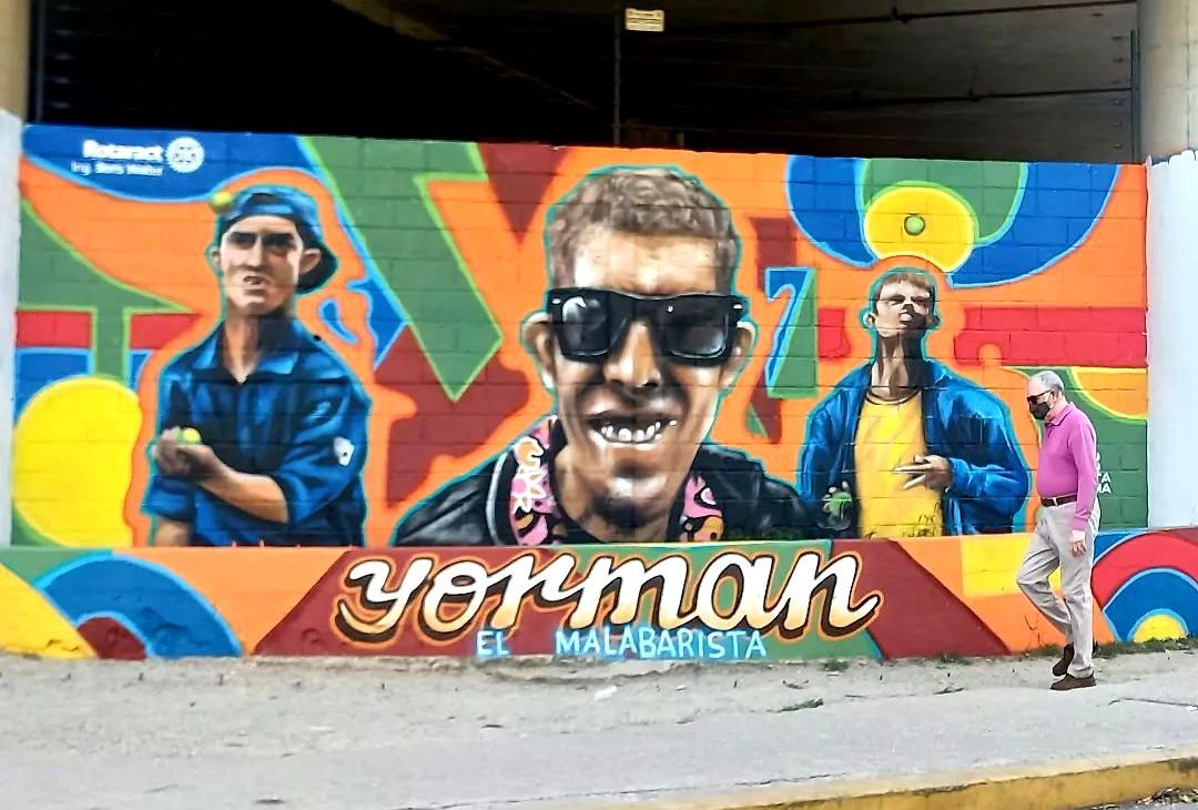 Yorman "El Malabarista" tiene un mural en Maracay