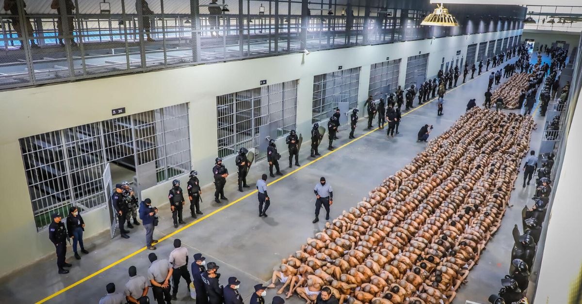Experta mega cárcel de Bukele origen pacto criminal pandillas