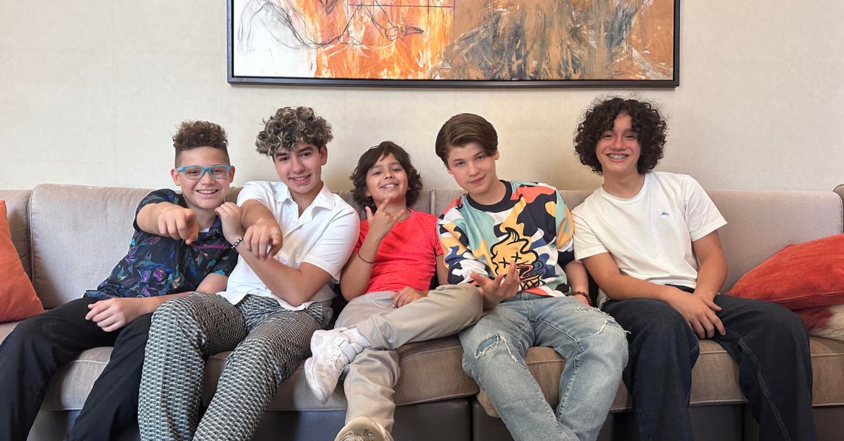 Menudo regresa a su esencia con nuevos integrantes y bilingüe