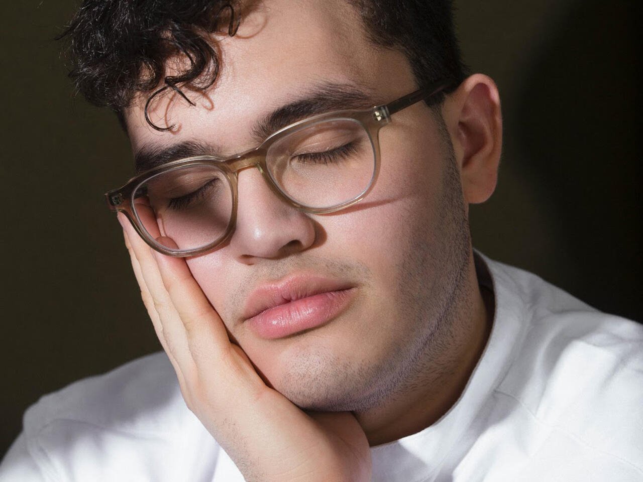 Yadam presenta su tercer sencillo “Ojalá”