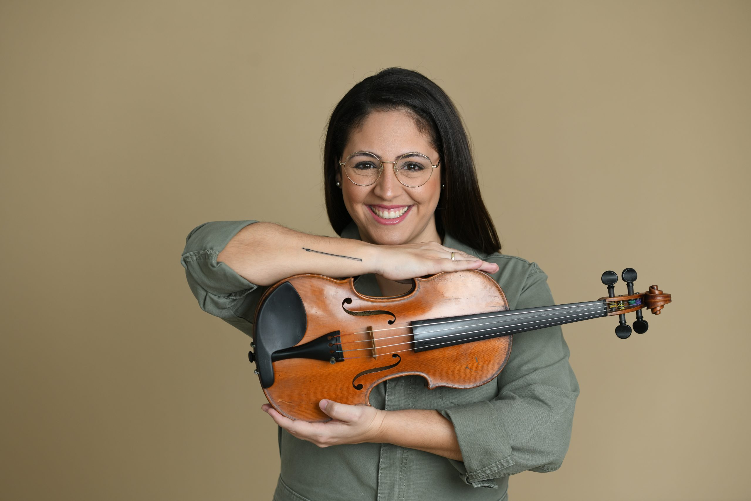 Entérate aquí quién es la segunda mujer en la historia del Latin...