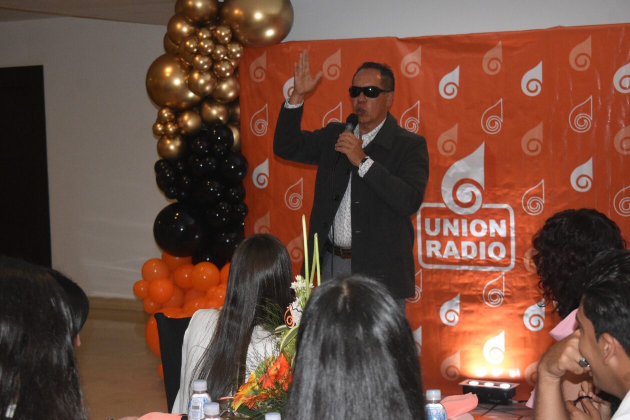 Periodistas de Unión Radio Maracay fueron homenajeados