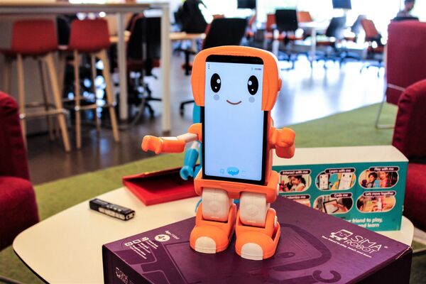 Conoce al SIMA Robot aquí