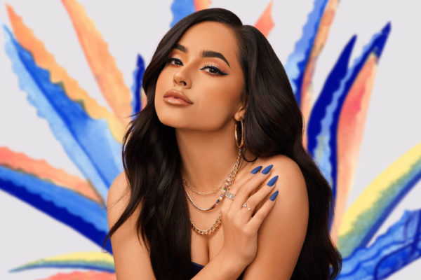 Becky G publicará este mes su nuevo álbum «Esquinas»