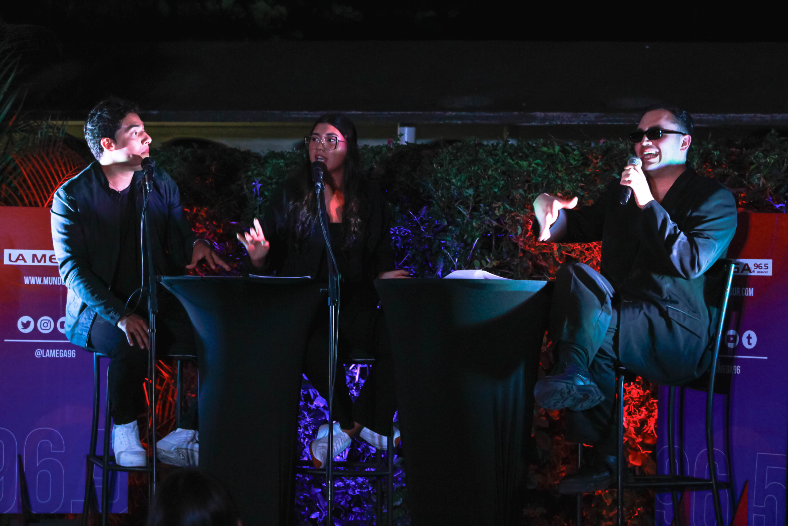 Yadam llevó Belamor por primera vez en su tierra natal