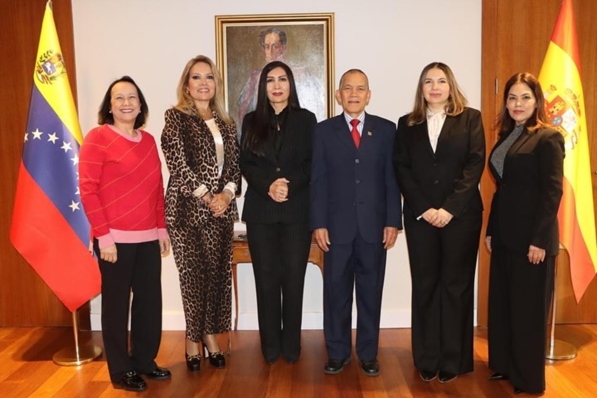 Embajada de Venezuela en España busca impulsar estrategias que ...