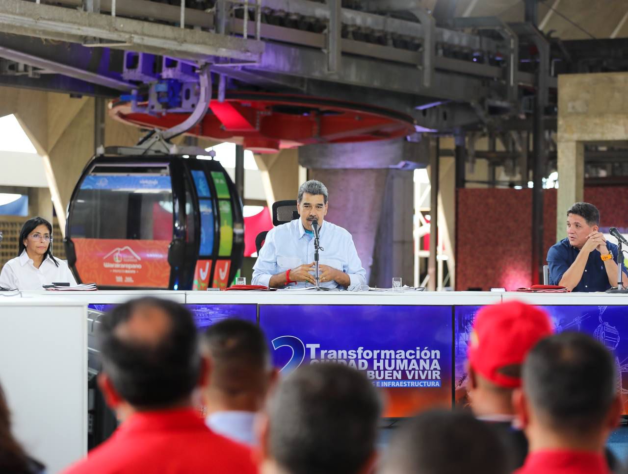 Maduro pide agilizar labores para terminar el teleférico Warairarepano ...