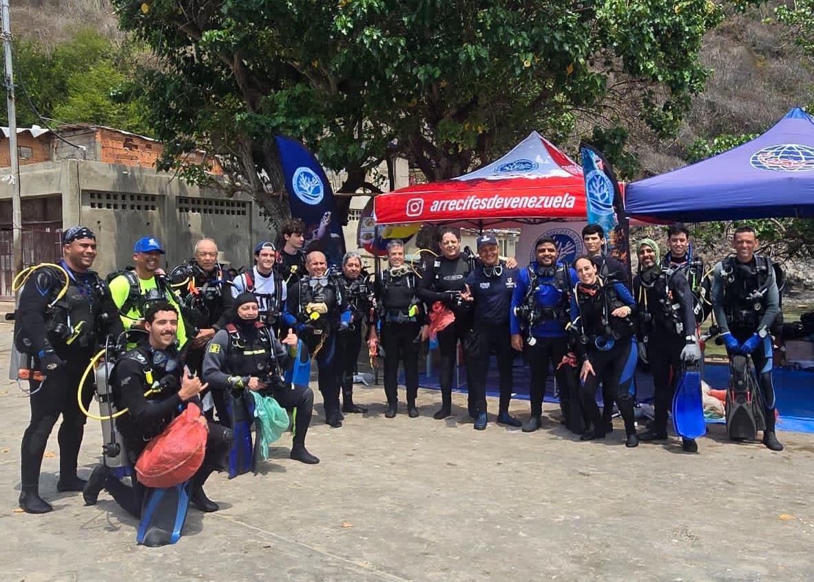 Arrecifes de Venezuela sacó 53 kilos de basura del fondo marítimo