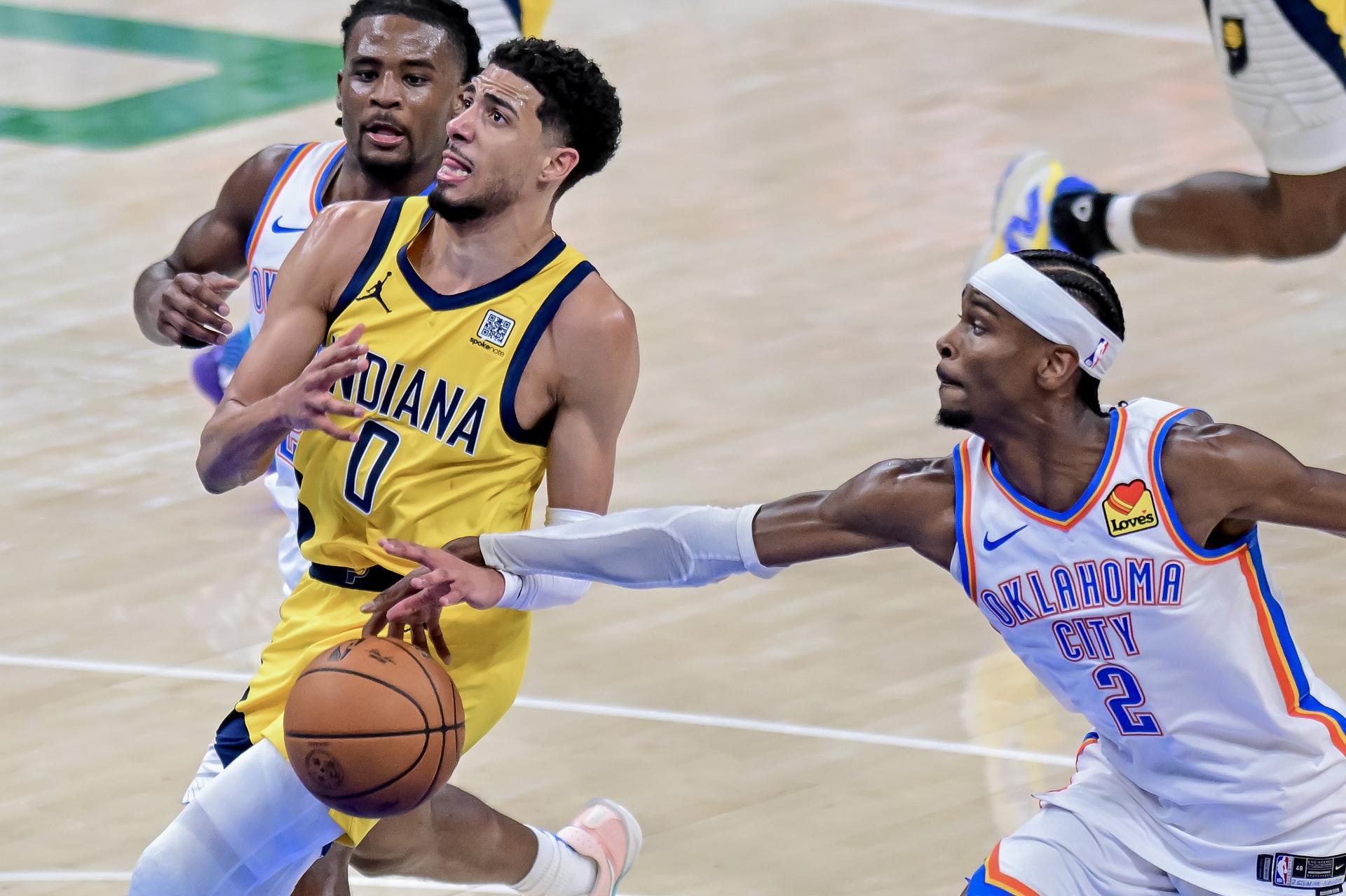 Pacers de Indiana logró una primera victoria sufrida en la final de la ...