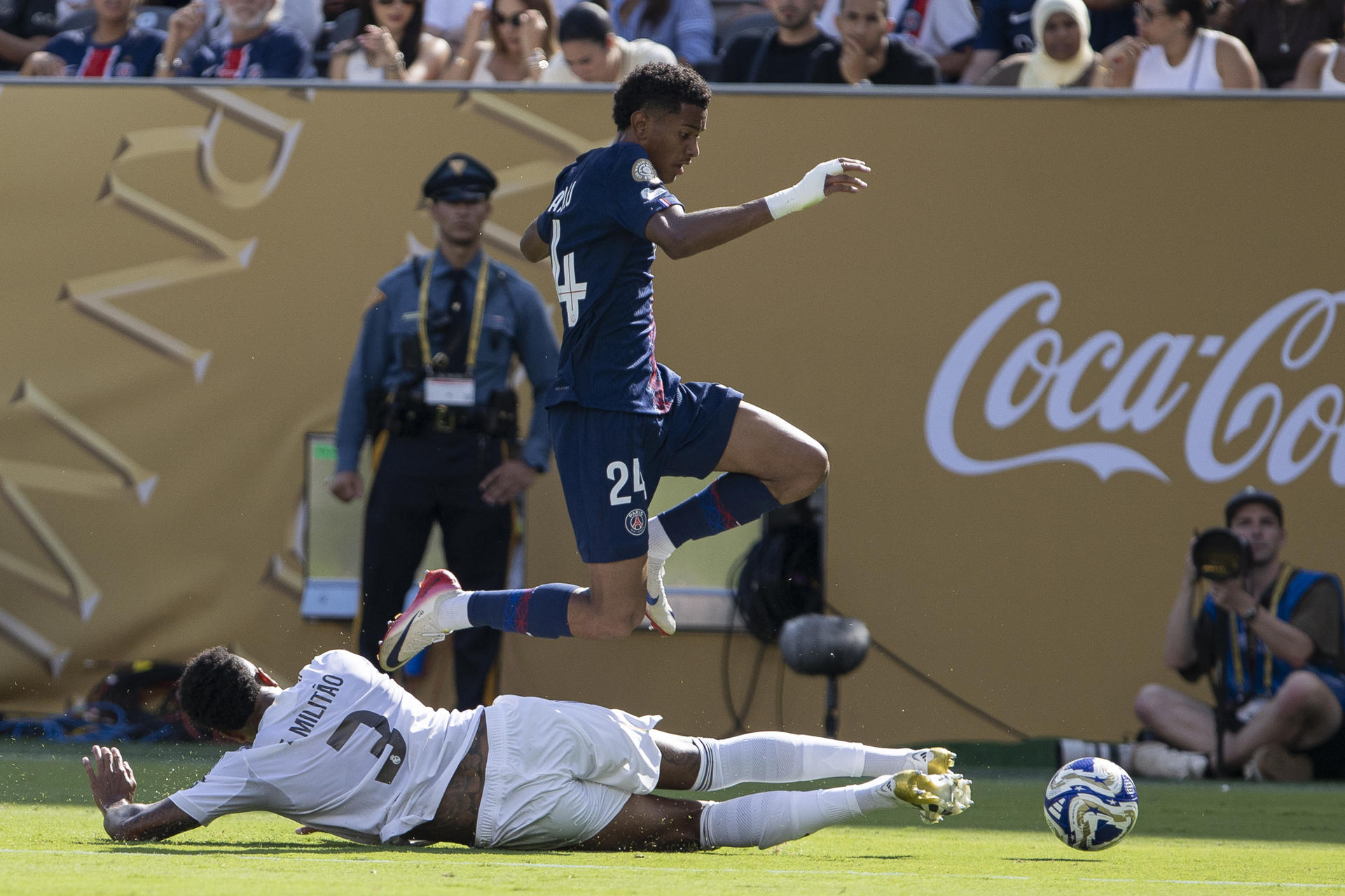 PSG jugará con el Chelsea la final del Mundial de Clubes tras golear 4-0 al Real Madrid