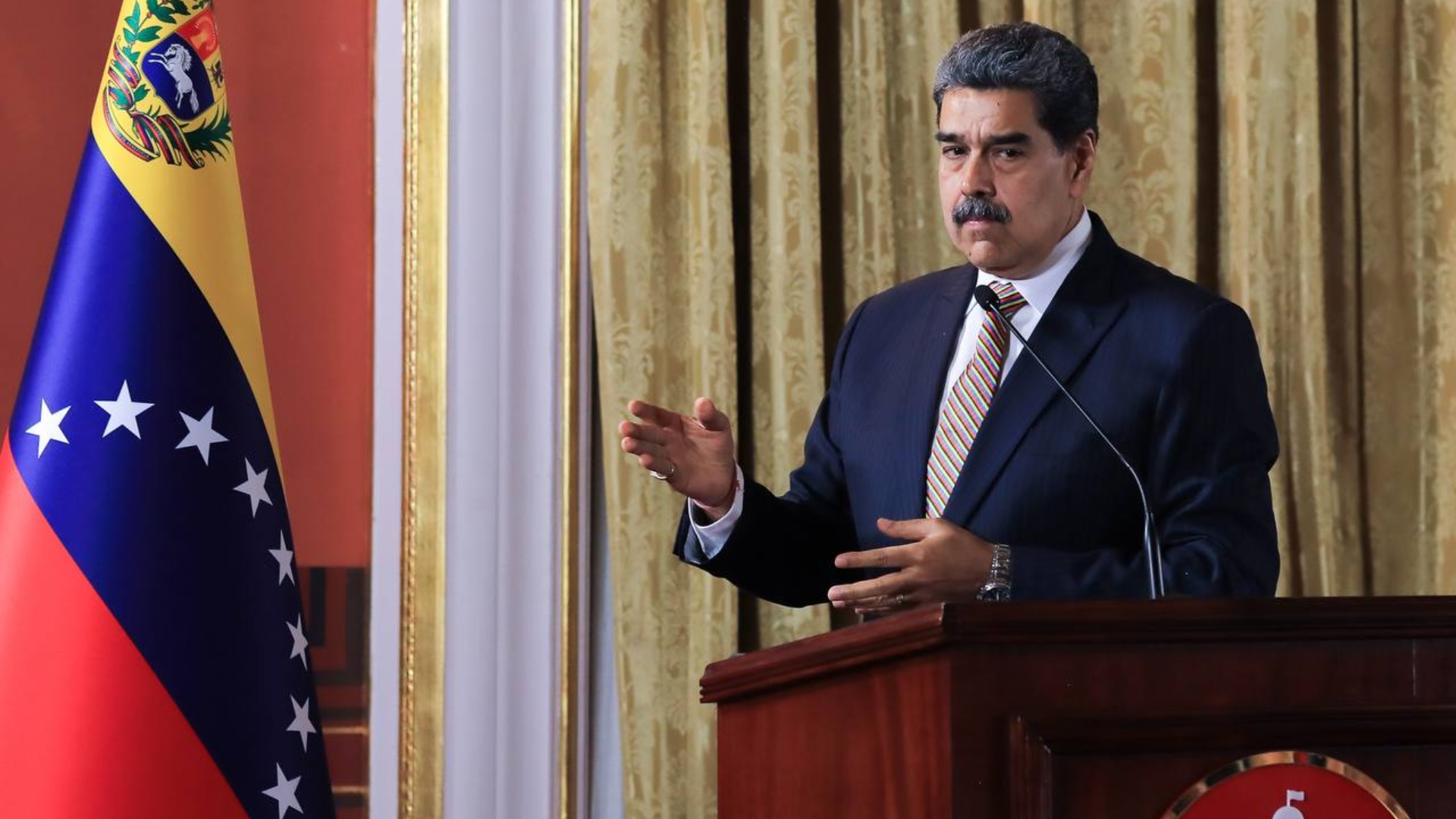 Maduro afirmó que Venezuela recibió casi 1.500 millones de dólares para ...